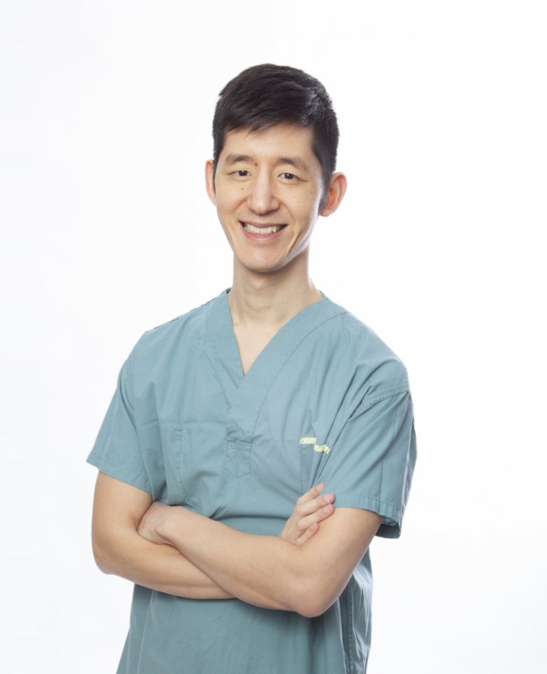 About Us - Dr. Walter Liao - Cosmetic Eyelid Surgery